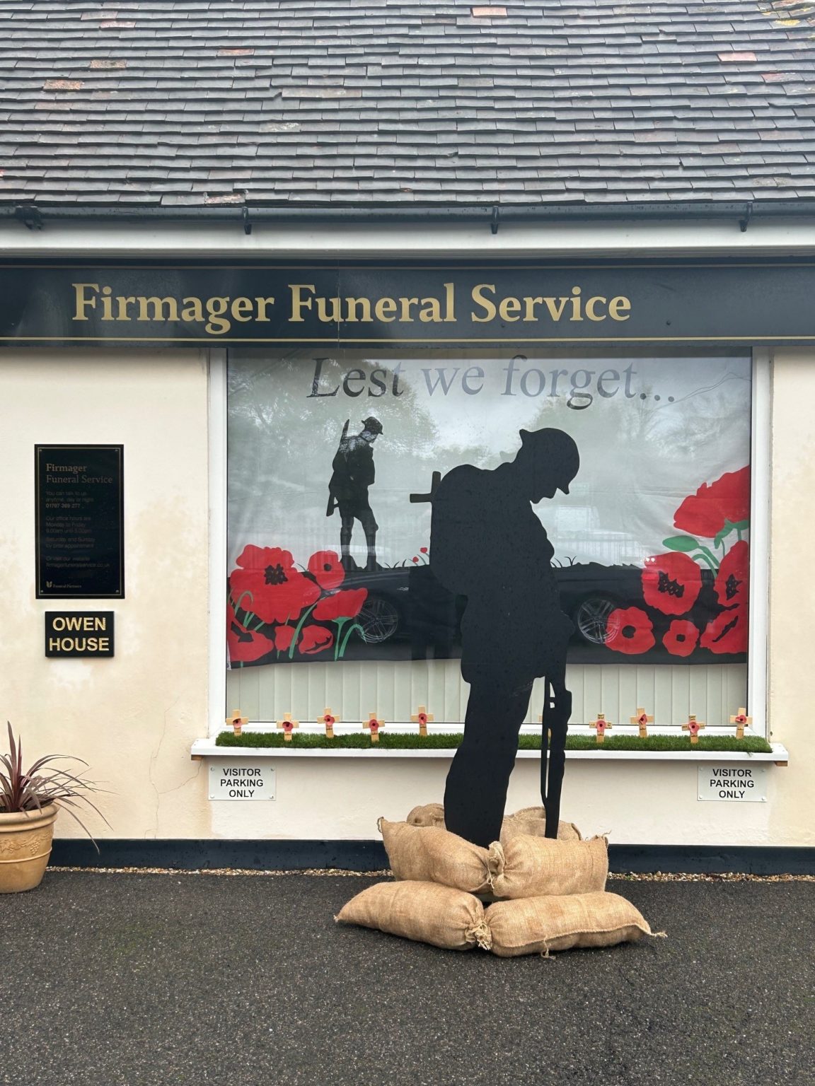 Remembrance Day Window - Firmager Funeral Service